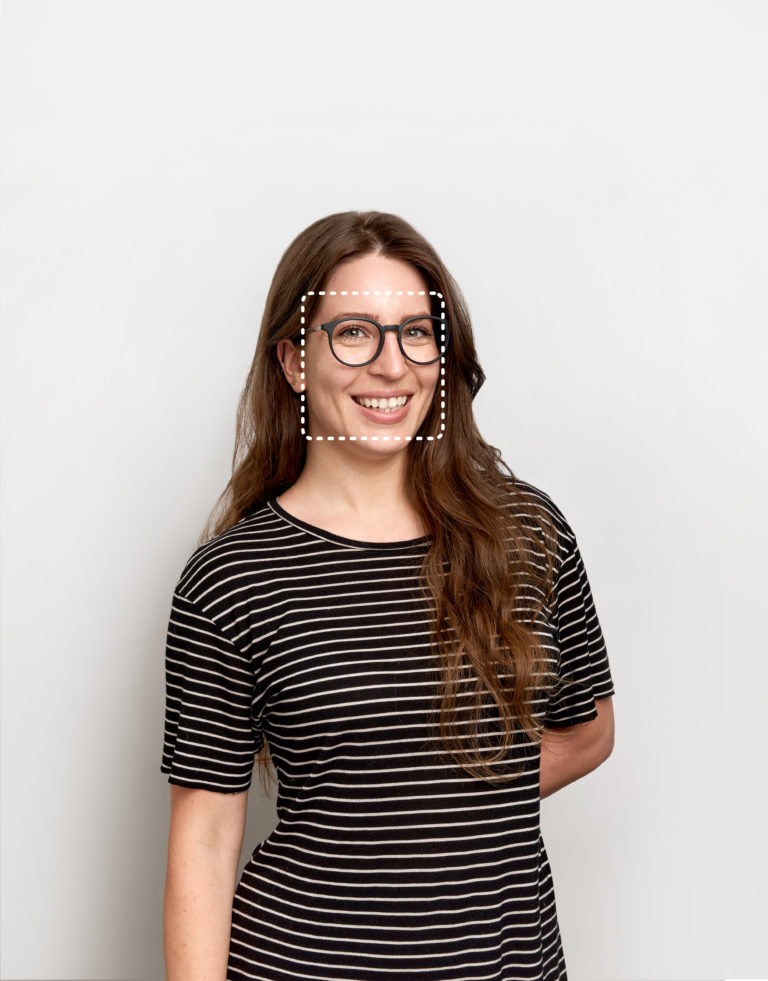 Glasses for face shape: From round to oval faces | Clearly