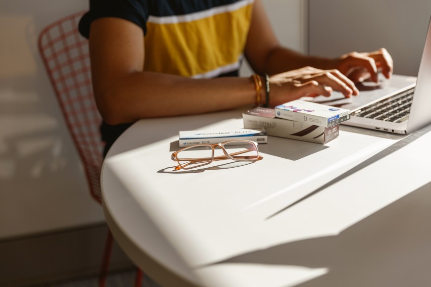 How to read eye prescription: Glasses and contact lenses | Clearly