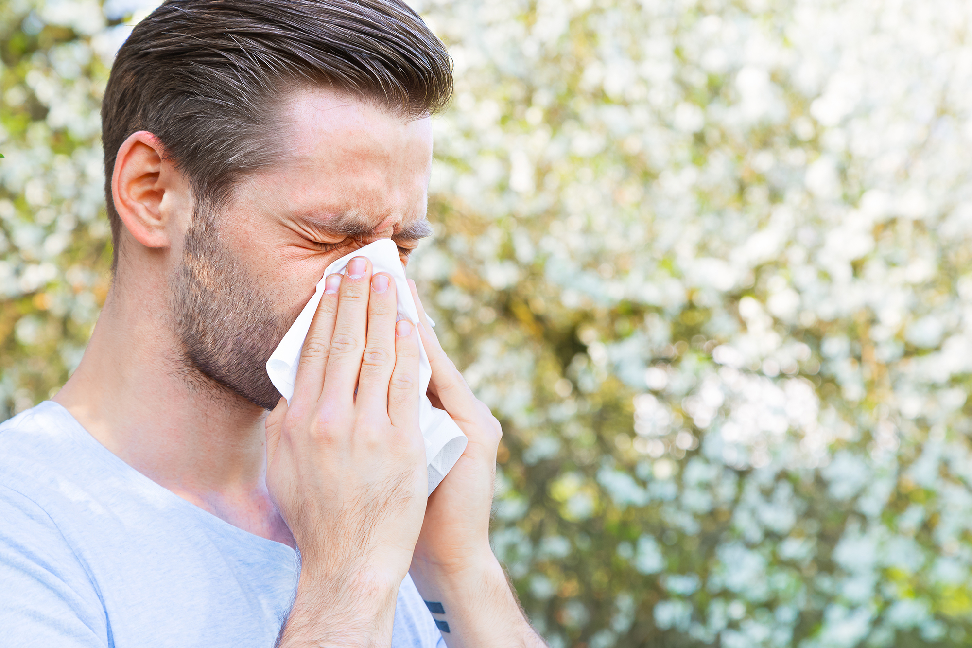 Gérez la sécheresse oculaire et les allergies chaque saison